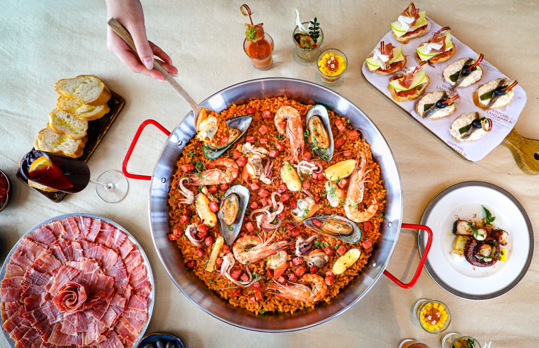 Home - Best Buffet restaurant in Ho Chi Minh Cirty - Oriental Pearl